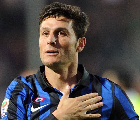 Javier Zanetti: Capitano da Buenos Aires - La storia di un uomo normale ...